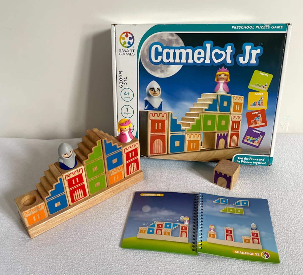 Camelot Junior Logic Game