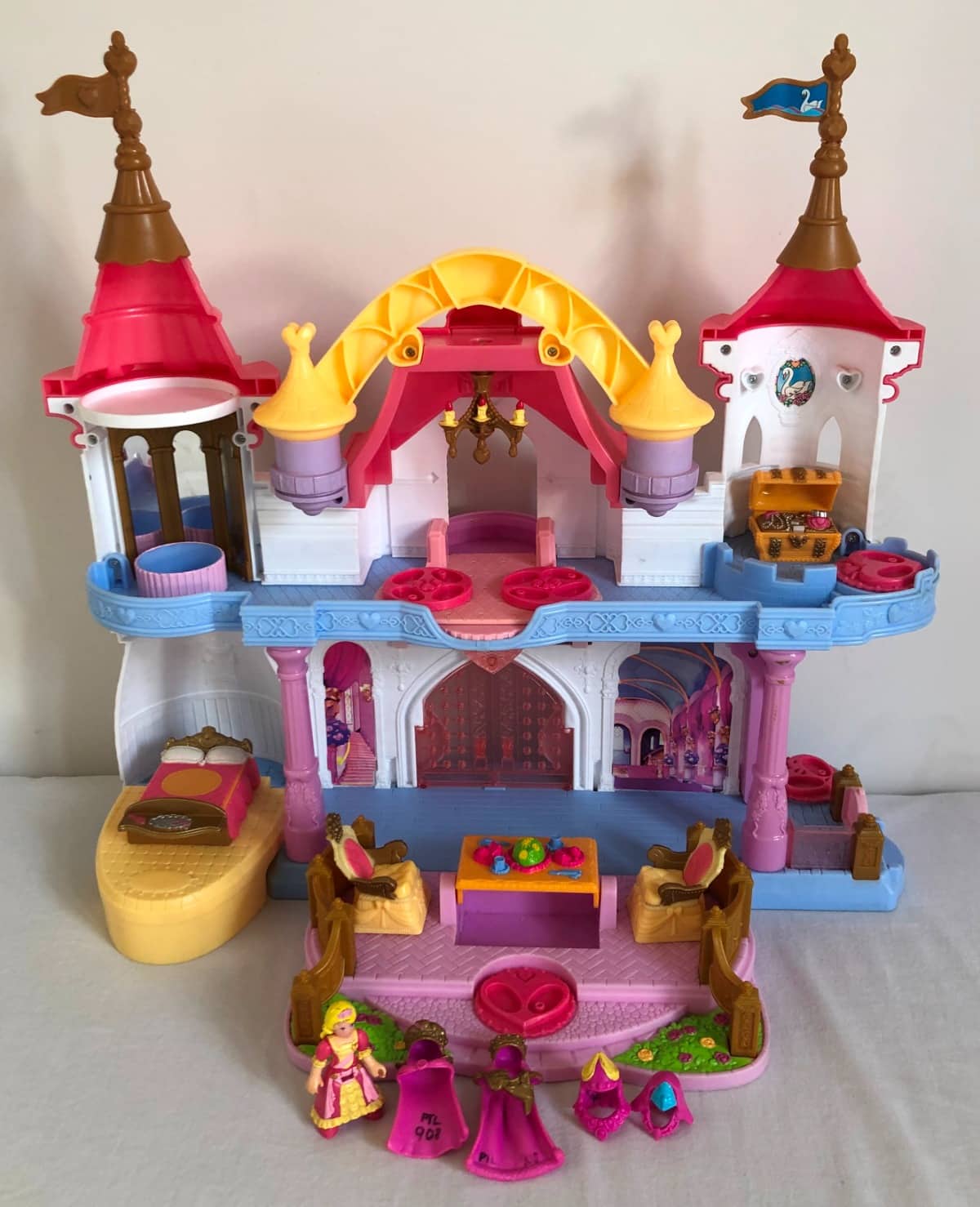 Precious Places Swan castle